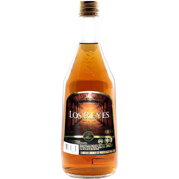 Licor De Caña Los Reyes Destilado De Uva Añejo 32º 900 ml - Mi Tienda ...
