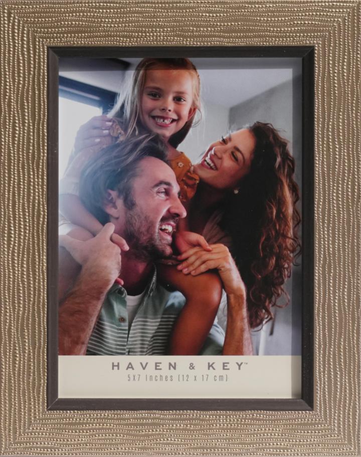 Haven And Key Marco Tipo Madera 5x7 1 Pz - H-E-B México