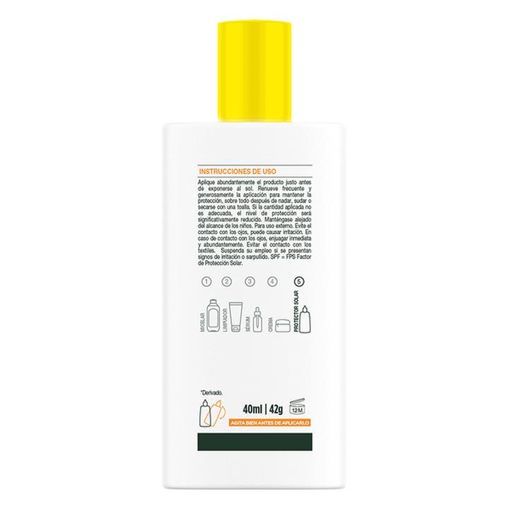 Protector Solar Fluido Garnier Skin Active Sin Color FPS 50+ con Vit C ...